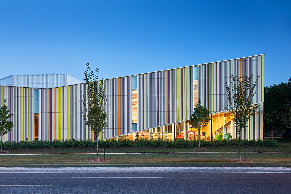 Albion Library - kolorowa biblioteka - Sztuka architektury