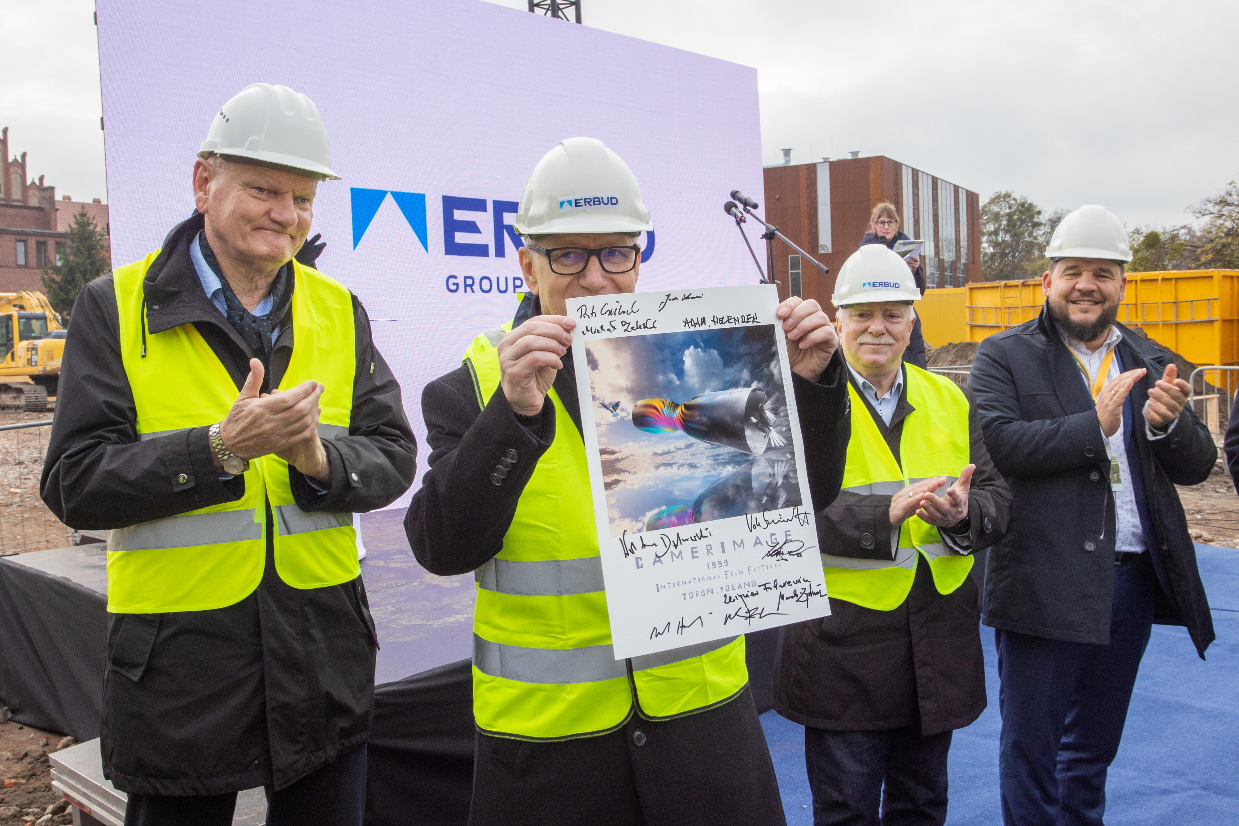 Europejskie Centrum Filmowe CAMERIMAGE w Toruniu: kamień węgielny ...